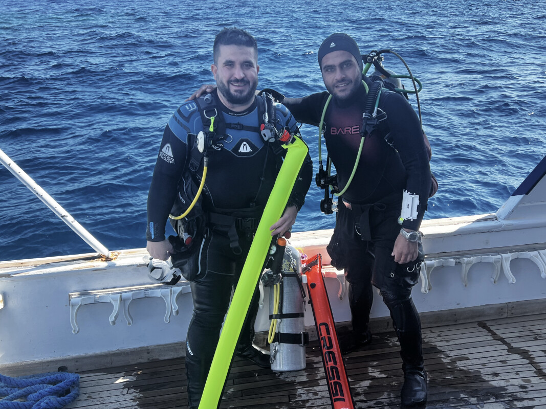 Fotospaß beim Deep Dive Specialty Kurs - Blue Water Dive Resort